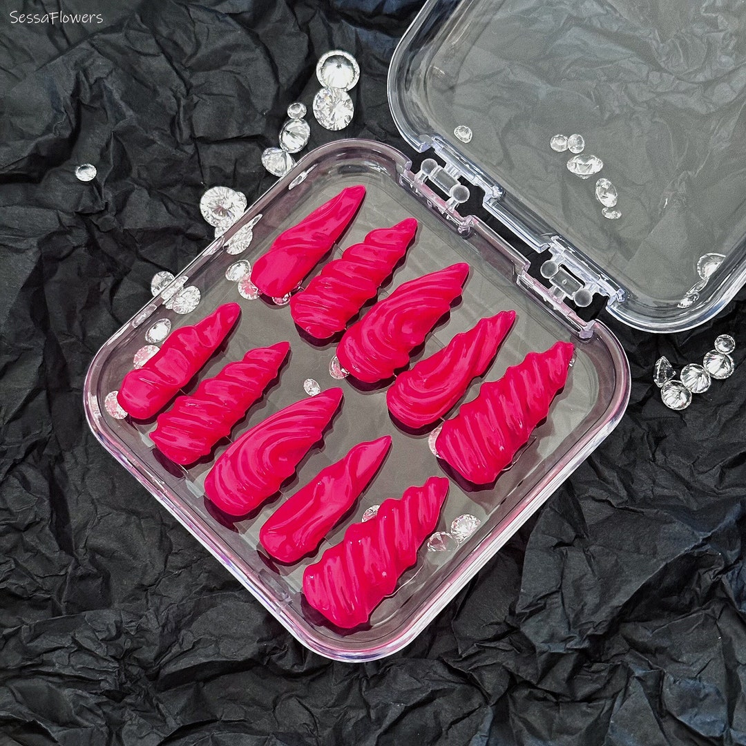 Reusable Scarlet Nails Premium Push-on Nail Polish Fake Nails Cute and ...
