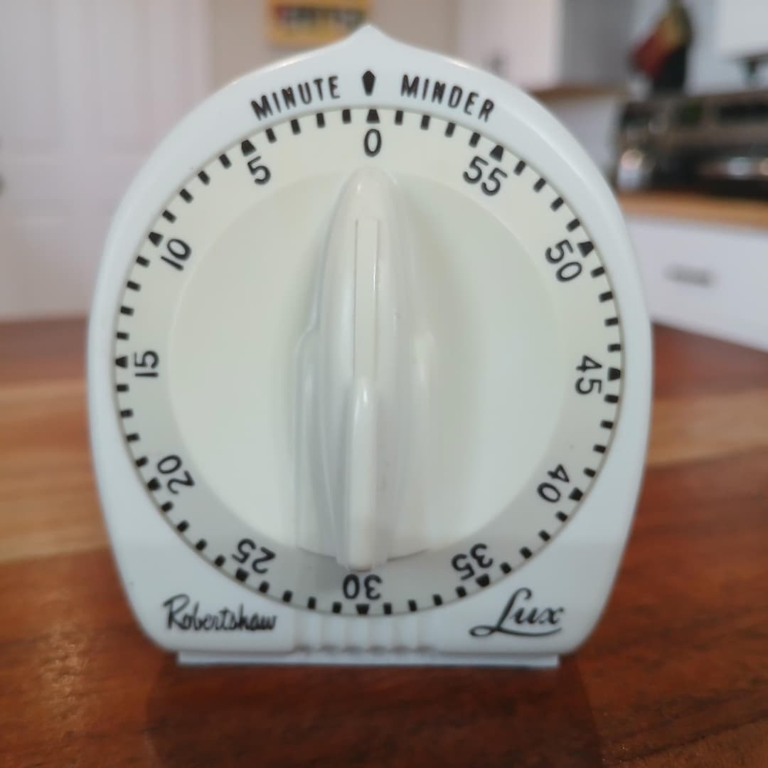 1960's-1970s Robert Shaw White Lux 'minute Minder' Kitchen Timer With ...