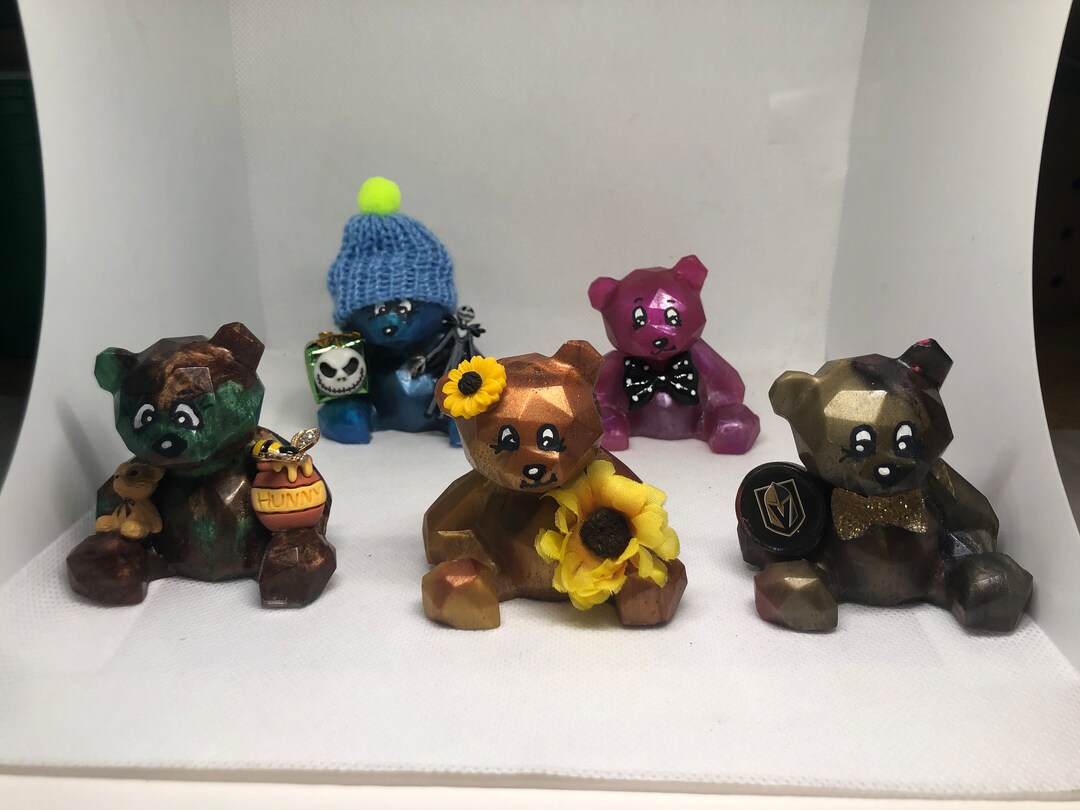 Resin Bear Figurines - Etsy