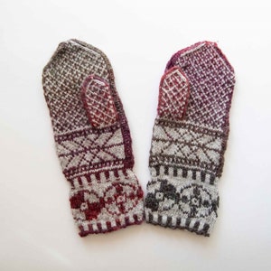 Viking Ship Mitten Knitting Pattern: Suitable for Men or Women Stranded ...