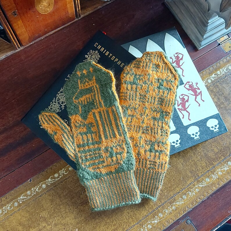 Crusader Knight Mitten Knitting Pattern: Fair Isle Nordic Style (PDF ...