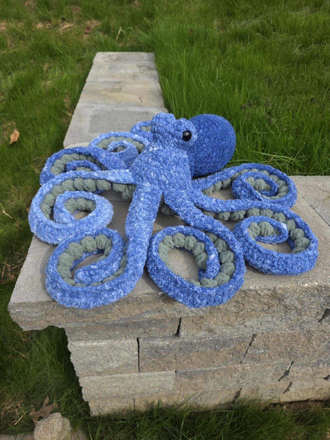 Crochet Giant Octopus Stuffed Animal Amigurumi Plushie - Custom Made to ...