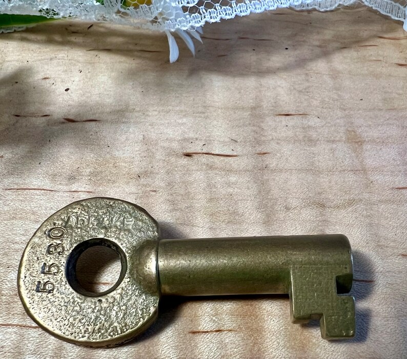 Antique Original Penn Central PCRR Adlake Brass Barrel Railroad Lock ...