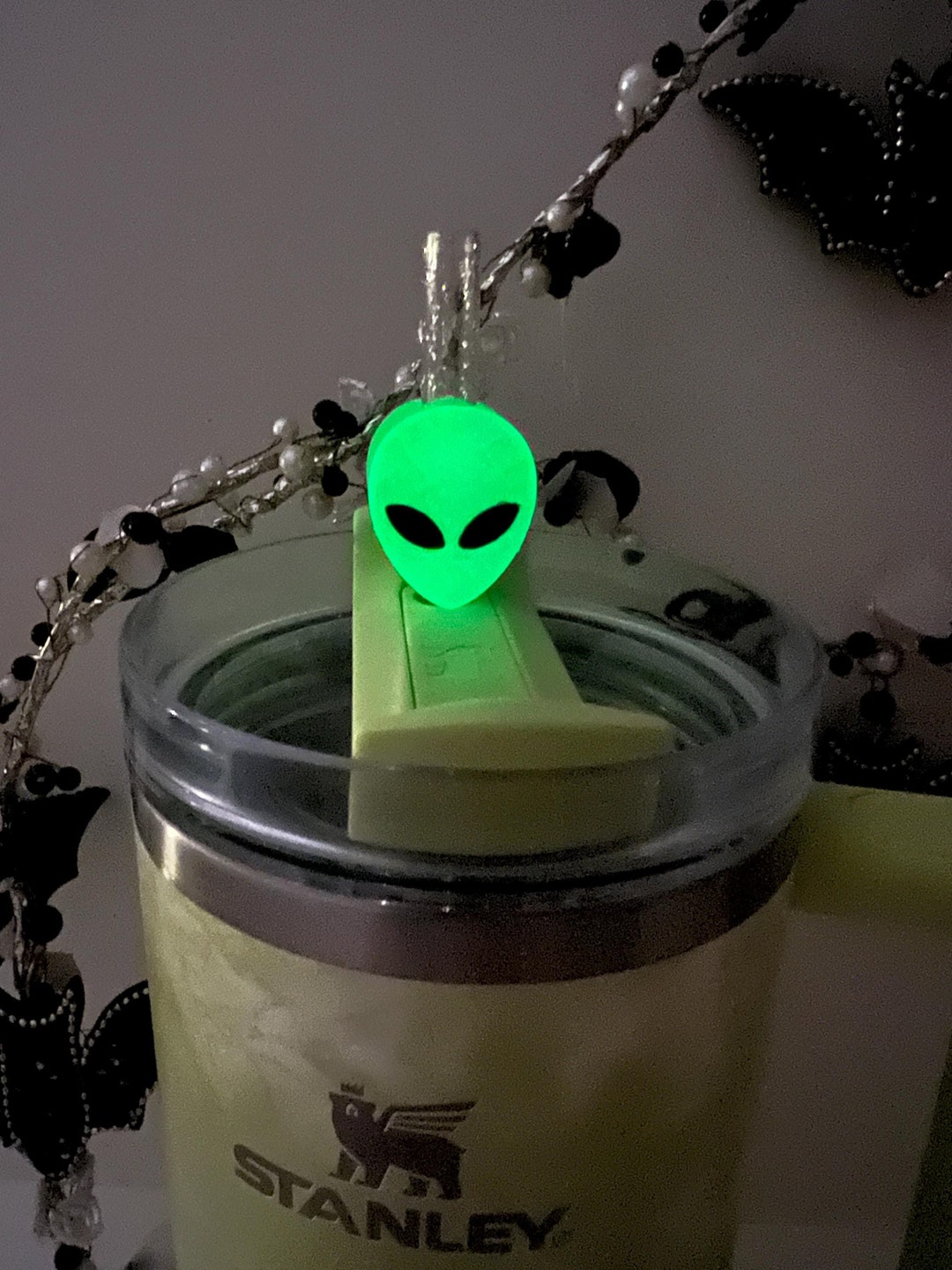 3D Printed Glow in the Dark Green Alien Straw Topper for Stanley and ...