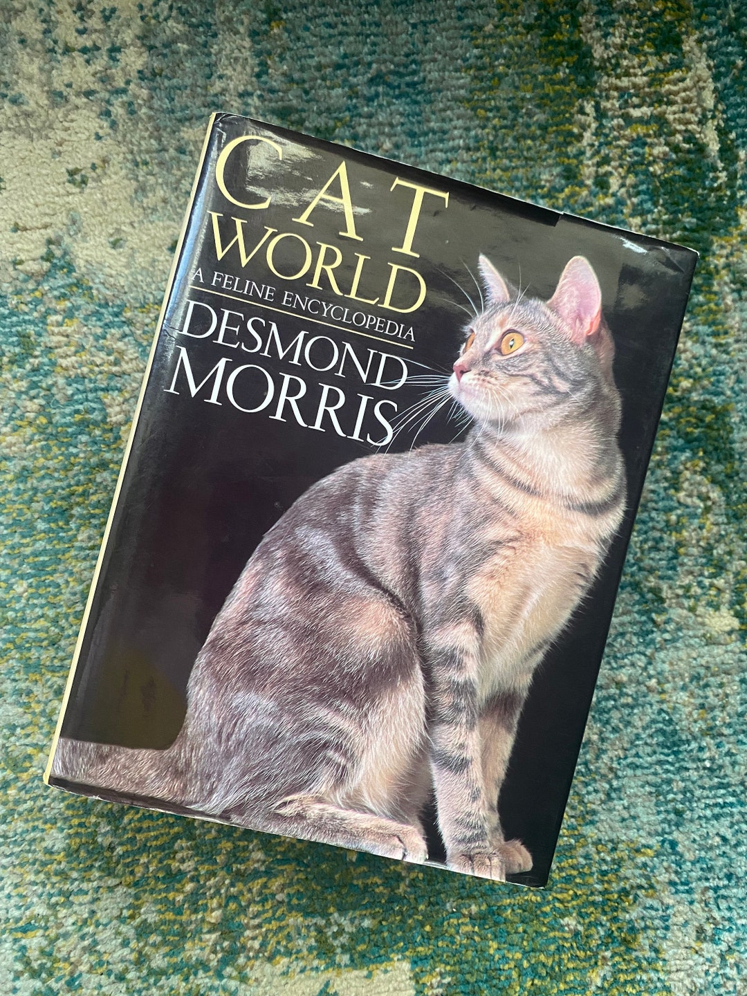 Vintage 1996 Cat World A Feline Encyclopedia Book by Desmond Morris ...
