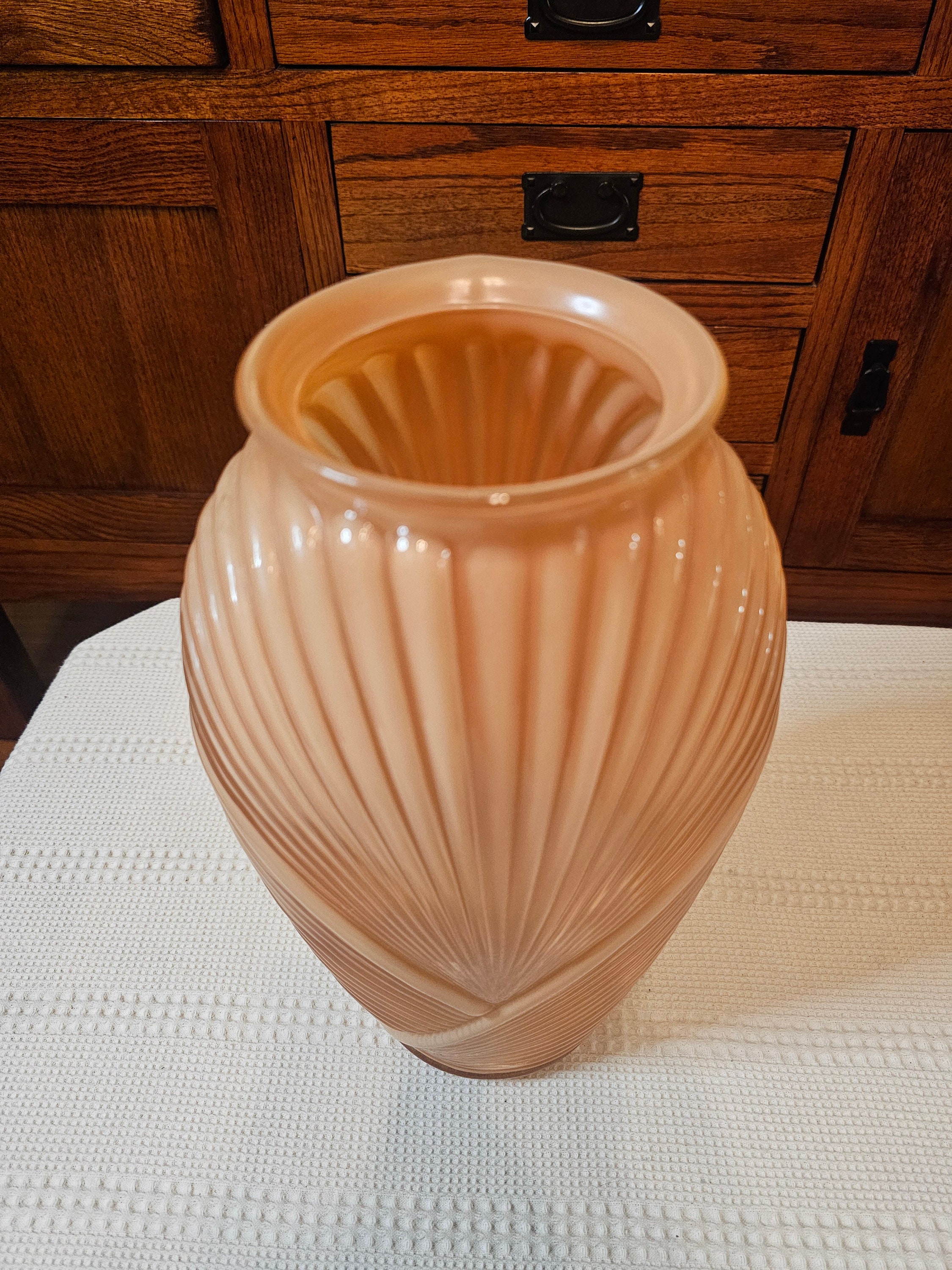 Art Deco Geometric Blush Pink Vase - Etsy