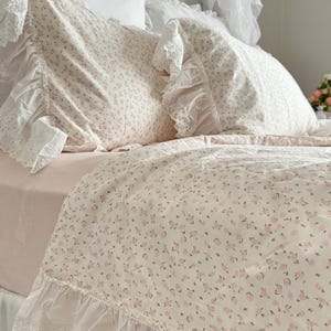 Coquette Floral Quilt Set, Pink Floral Cotton Blanket, Floral Thin ...