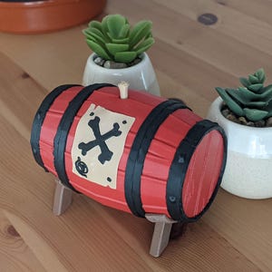 Sea of Thieves Gunpowder Barrel Keg Miniature – Desk Decor, Gamer Gift ...