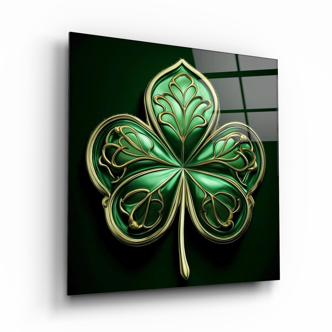 Clover Glass Wall Art, Tempered Glass Shamrock Wall Decor, Irish Wall ...