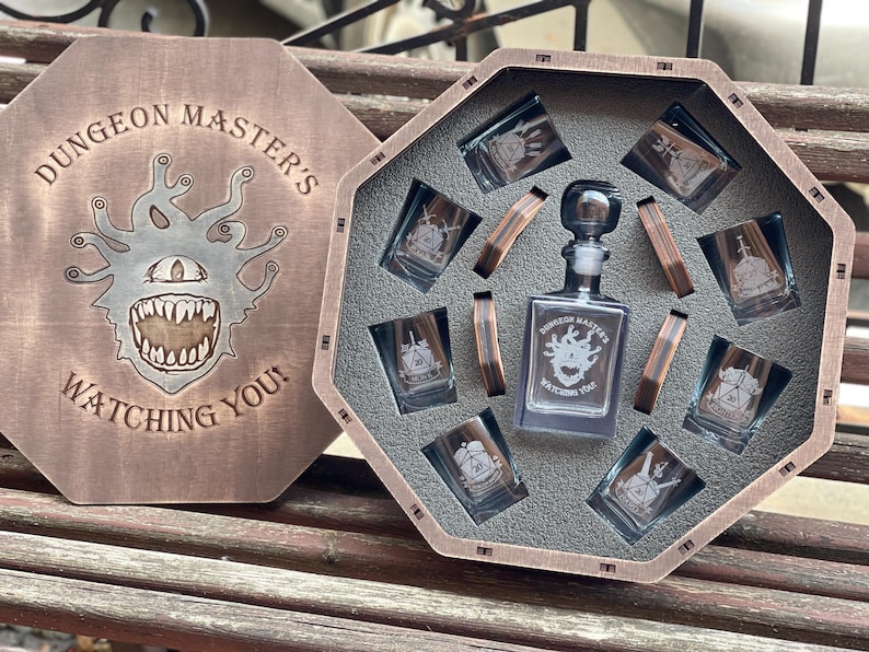 Dungeon Master Whiskey Set, Dnd Gift, Christmas Gift, Personalized ...