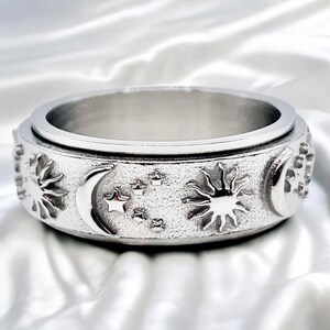 Fidgeting Moon Spinner Ring, Spinner Ring, Moon Ring, Custom Engraved ...