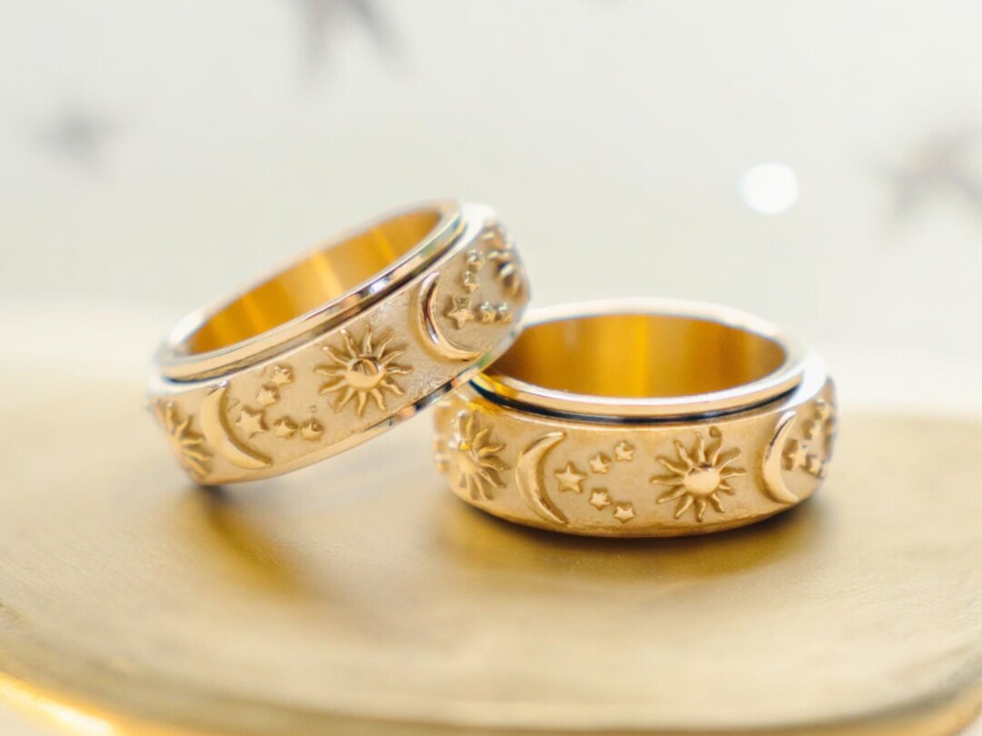 Fidgeting Moon Spinner Ring, Spinner Ring, Moon Ring, Custom Engraved ...