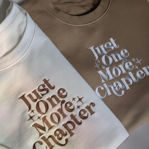 Fantasy Reading Jumper - Etsy UK