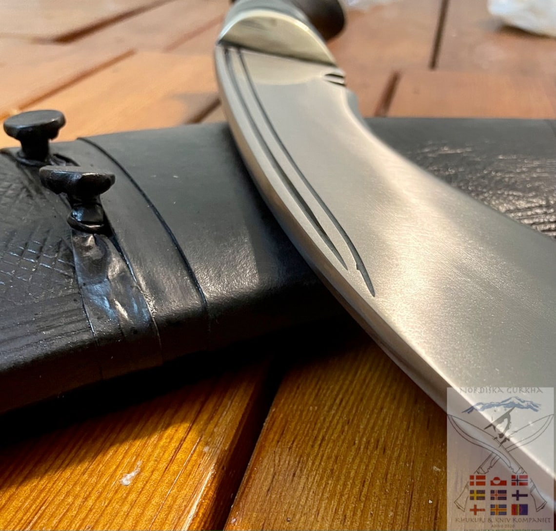 Large Gurkha Budhune Kukri Knife, Made in Nepal, Antique Pattern Design ...