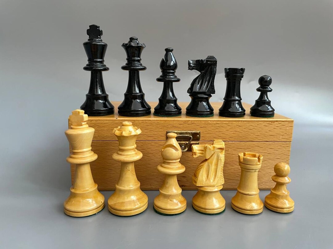 Wood Beautiful Chess Large Chess Pieces With Weights Chess Gifts Chess ...