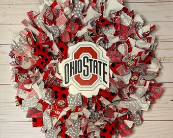 THE Official OSU Block O Wreath With Over 100 Red Silk Carnations, Real ...