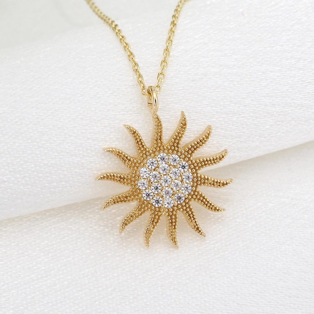 14K Gold Sun Necklace, Dainty Sun Star, Gold Sun Medallion, Gold Solar ...