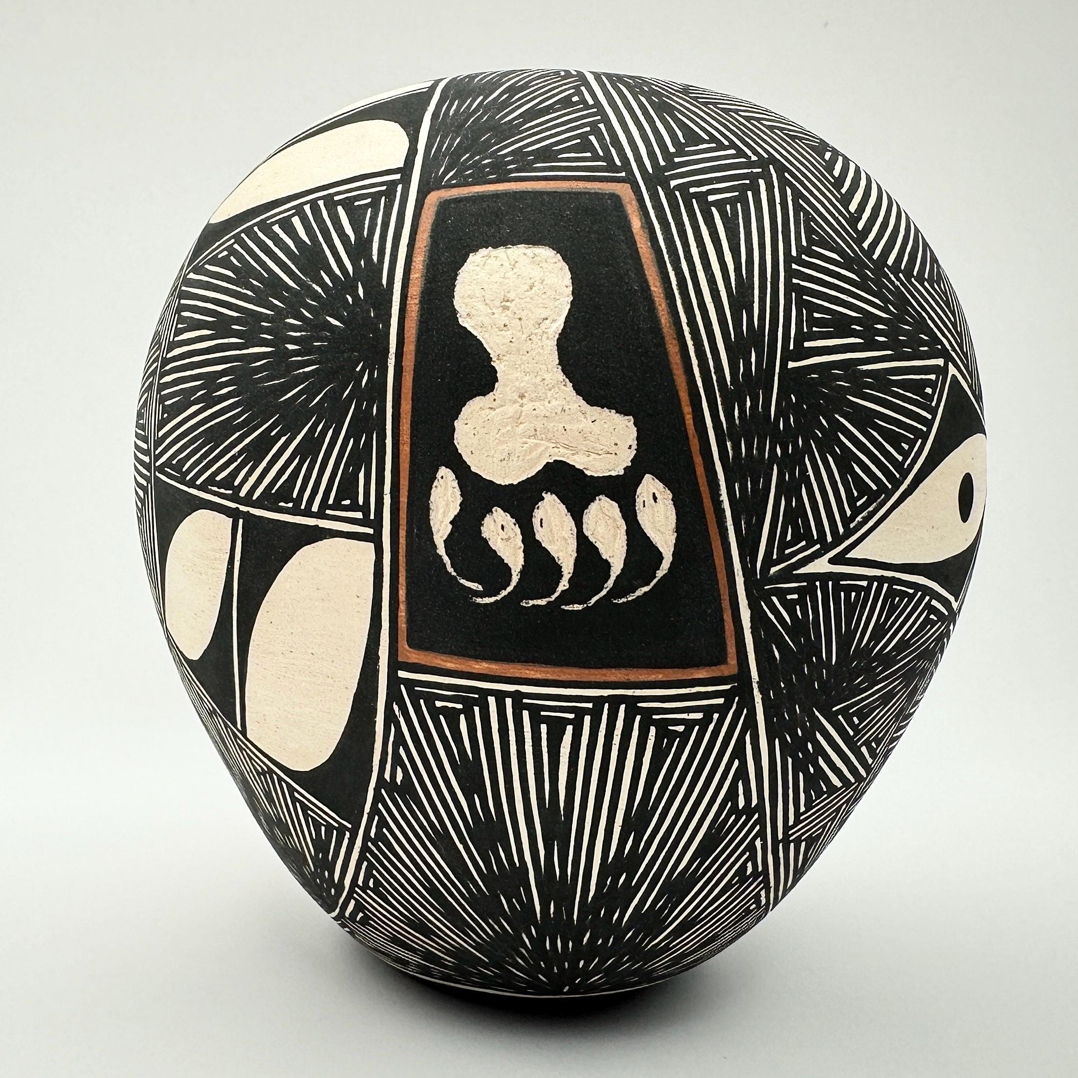 Acoma Pueblo Handmade Hand Painted Bear Paw Eyes Pottery Native ...