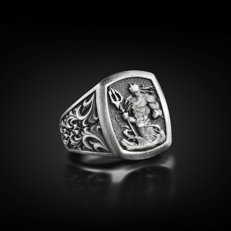 Handmade Poseidon Silver Signet Öem Ring, Poseidon With Trident ...