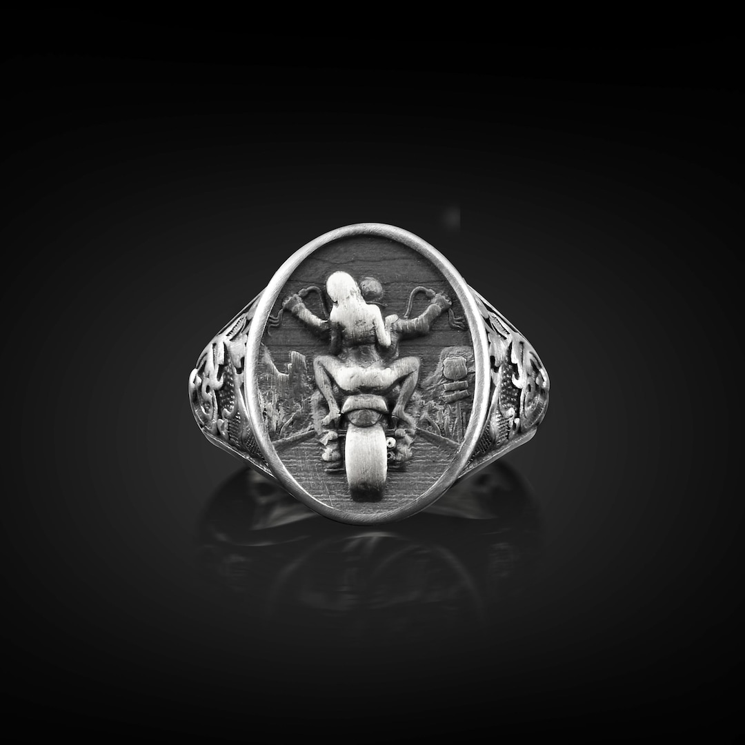 Motorcycle Art Signet Men 925K Silver Ring for Biker, Engraved Harley ...