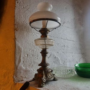 Large Antique Electrified Oil Lamp, Cosmos Burner. 1900s Table Model ...