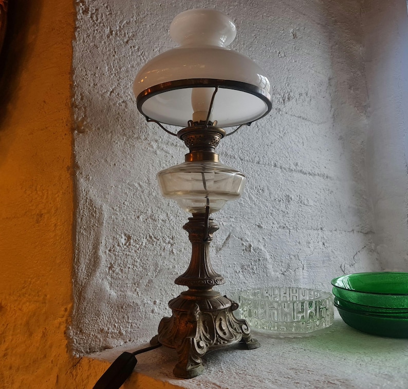 Large Antique Electrified Oil Lamp, Cosmos Burner. 1900s Table Model ...