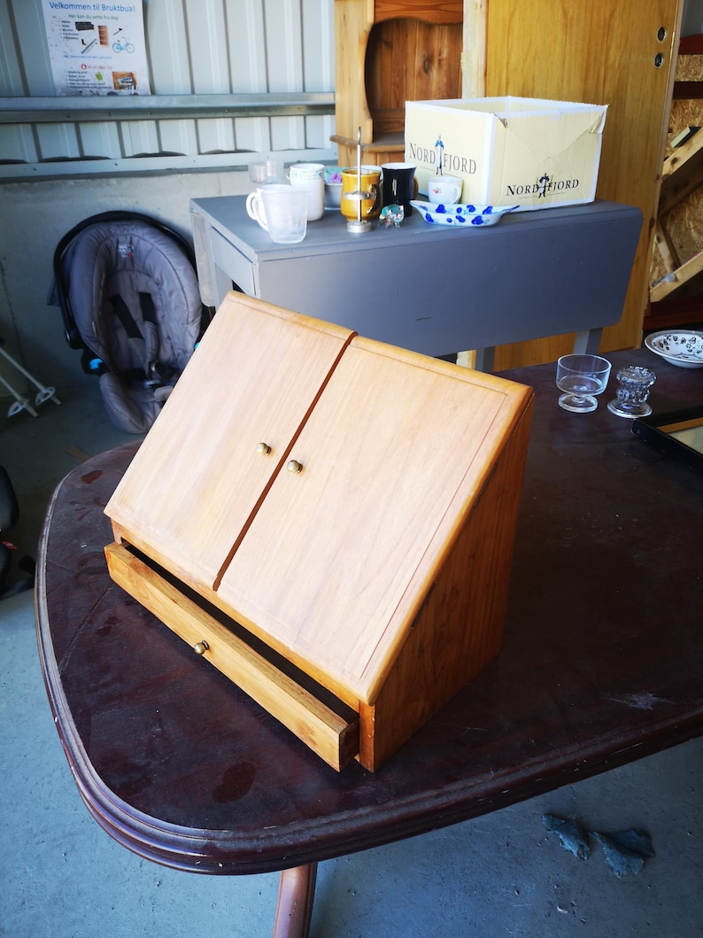 Antique Victorian Vintage Desktop Stationery Organiser. Quality ...