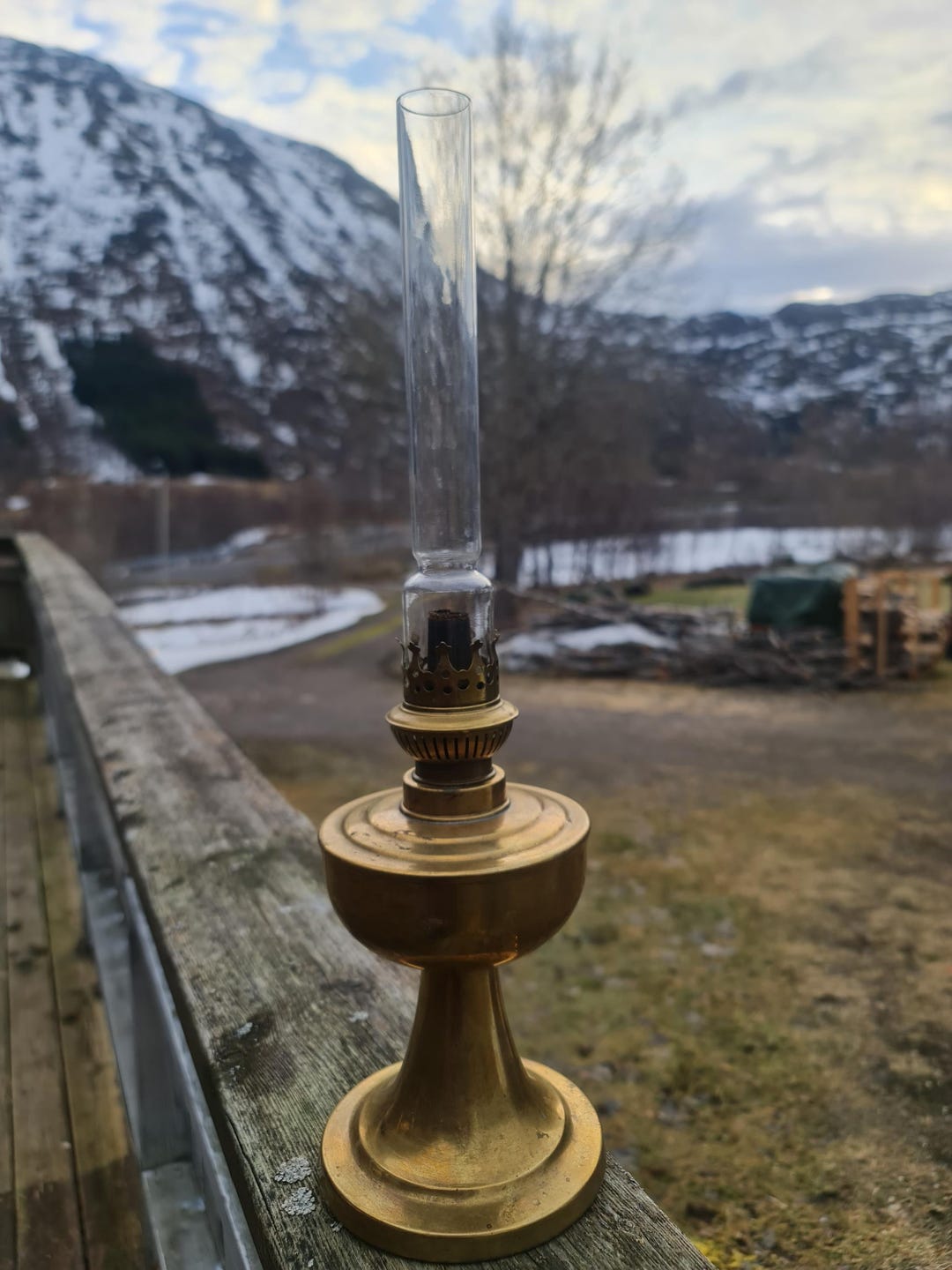 Vintage Brass Center Draft Oil Lamp W. Glass Chimney. Elegant Classic ...