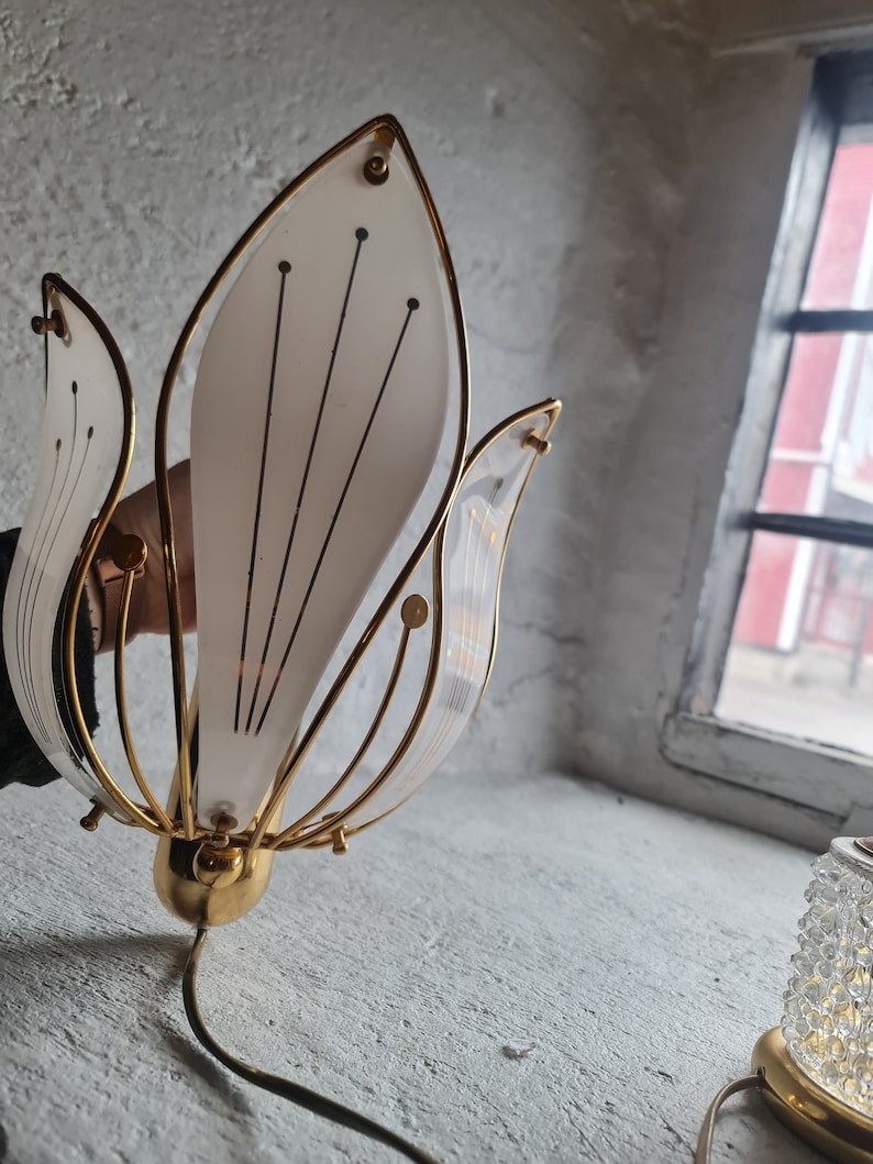 Vintage Lotus Flower Wall Scone, Amazing Vintage Floral Lamp Lotus ...