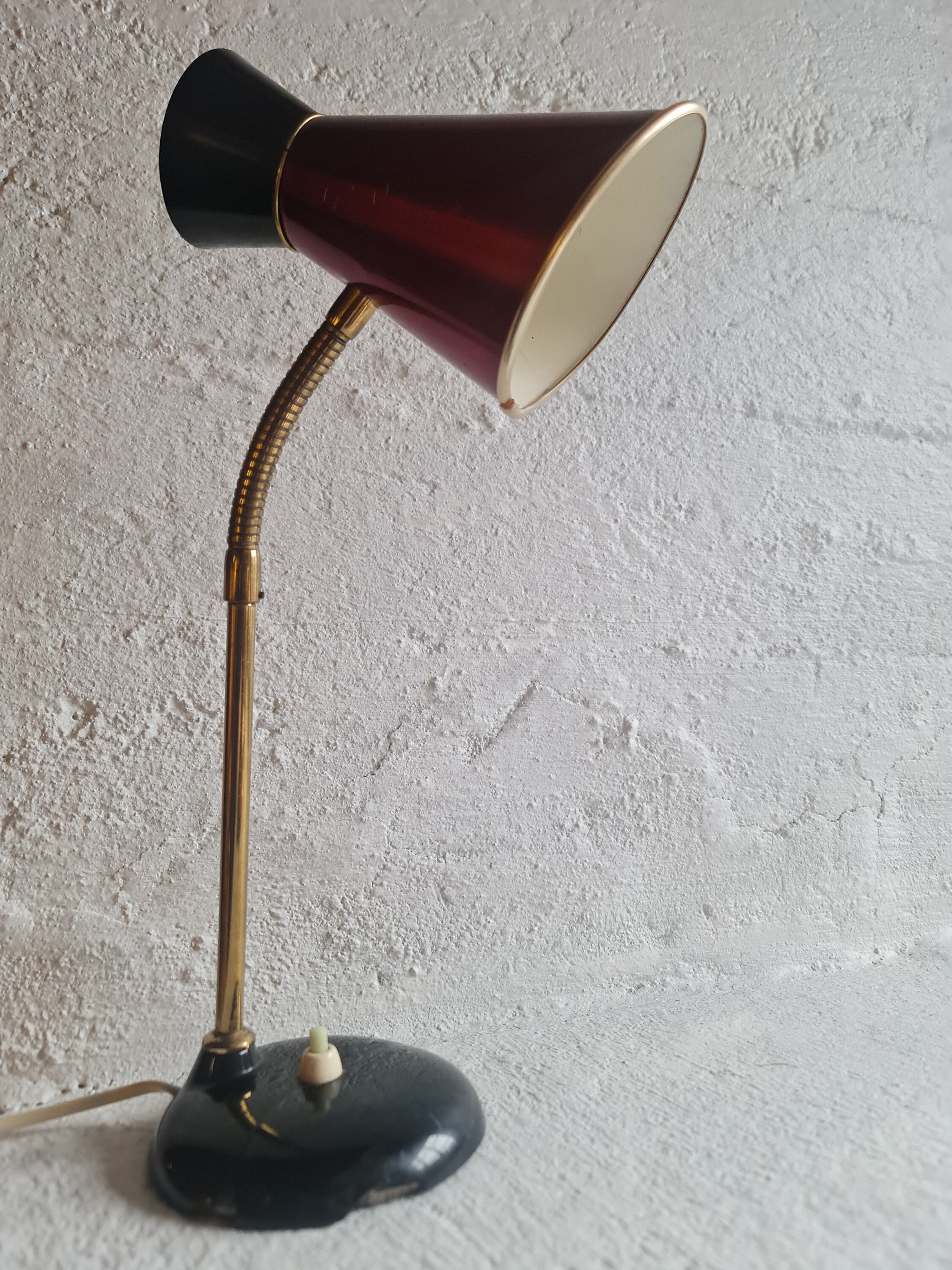 Stylish Vintage 1950s Desk Lamp- Mid Century Modern / Space Age ...
