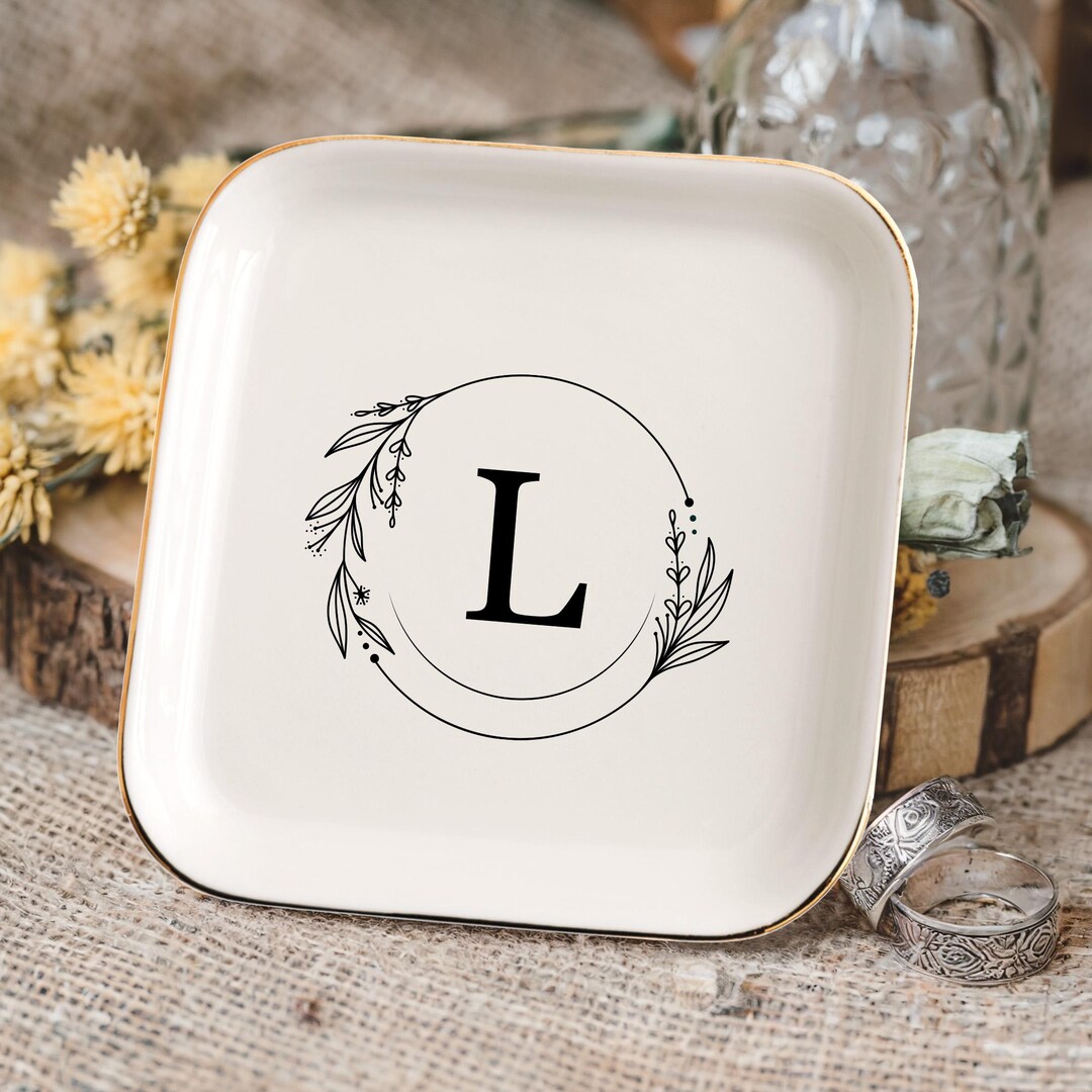 Custom Monogram Ring Dish, Gift for Friend, Engagement Gift ...