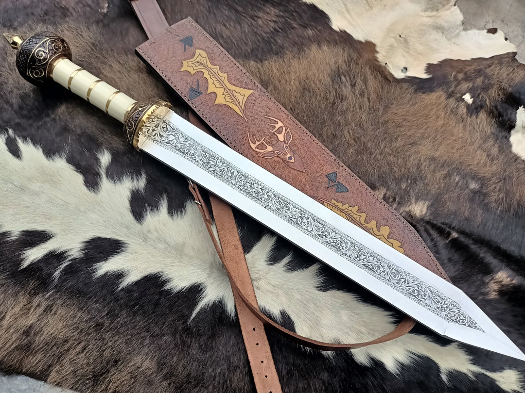 Handmade Gladiator Sword, Engraved Roman Sword With Leather Sheath - Etsy
