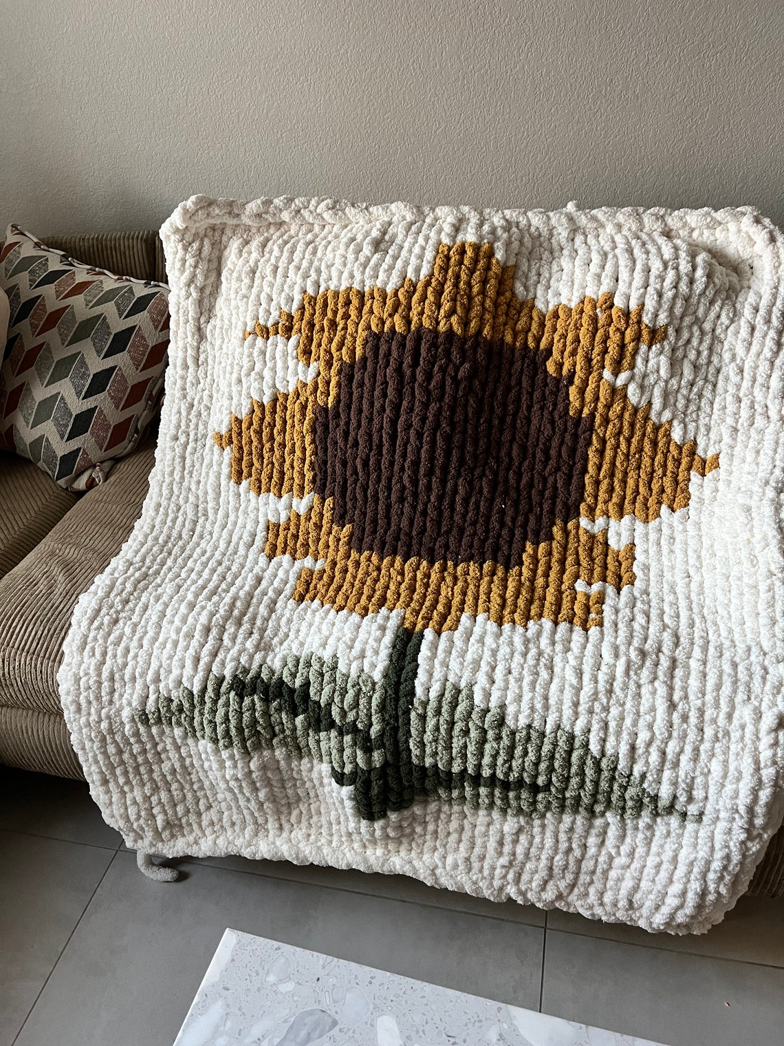 Chunky Knit Sunflower Blanket - Etsy