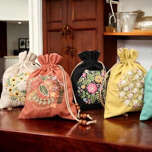 Embroidered Bag,embroidery Design ,kit Hand Embroidery, Floral ...