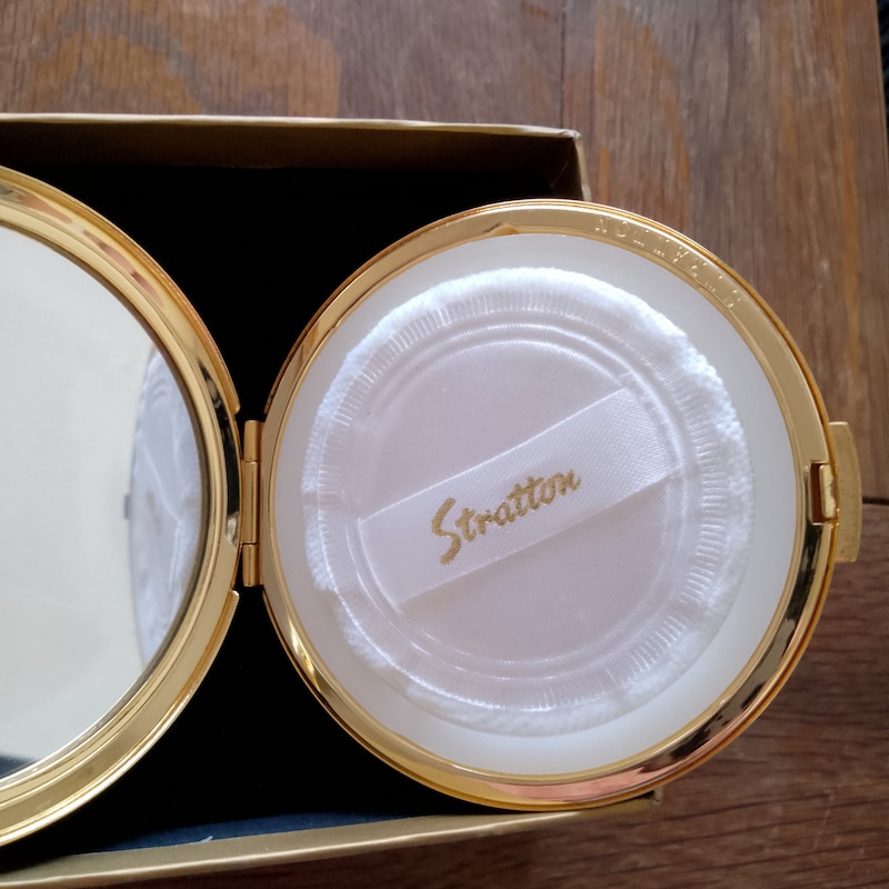 Stratton Compact - Etsy UK