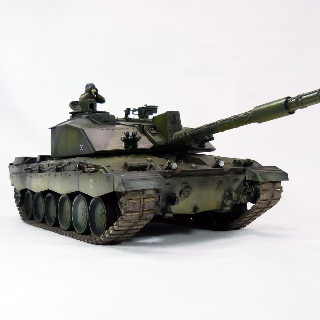 British Challenger 2 MBT 1:35 Scale Model - Etsy