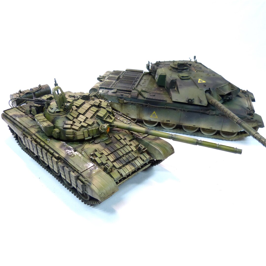Cold War Combo T-72B / Challenger 1 Tanks in 1:35 Scale Models - Etsy
