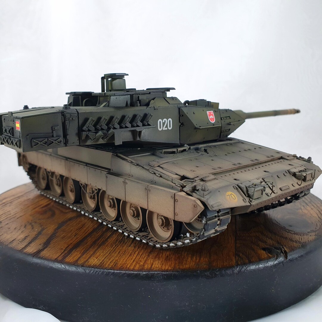 Spanish Leopard 2 MBT 1:35 Scale Model - Etsy
