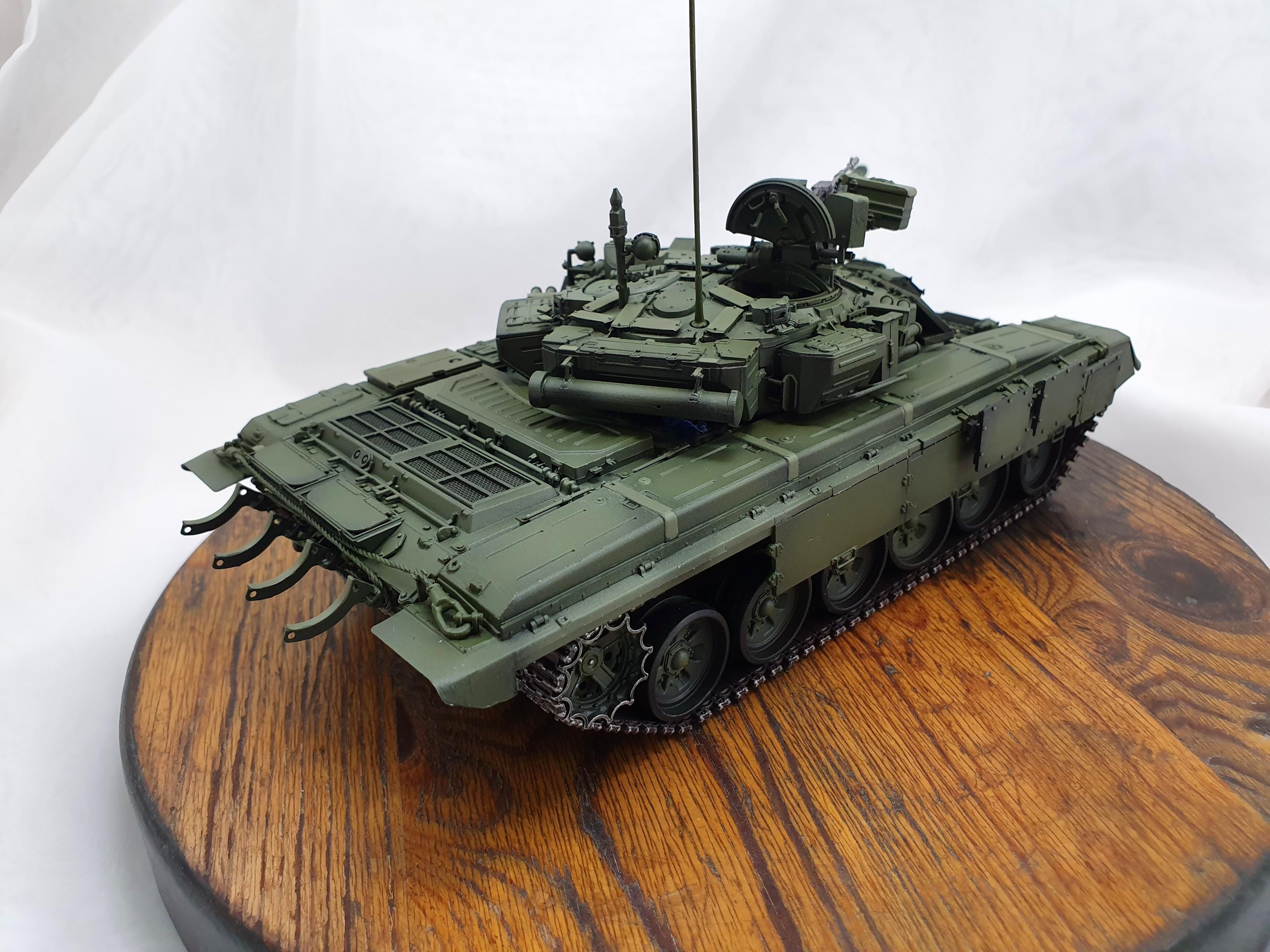 Russian T-90 MBT 1:35 Scale Model - Etsy