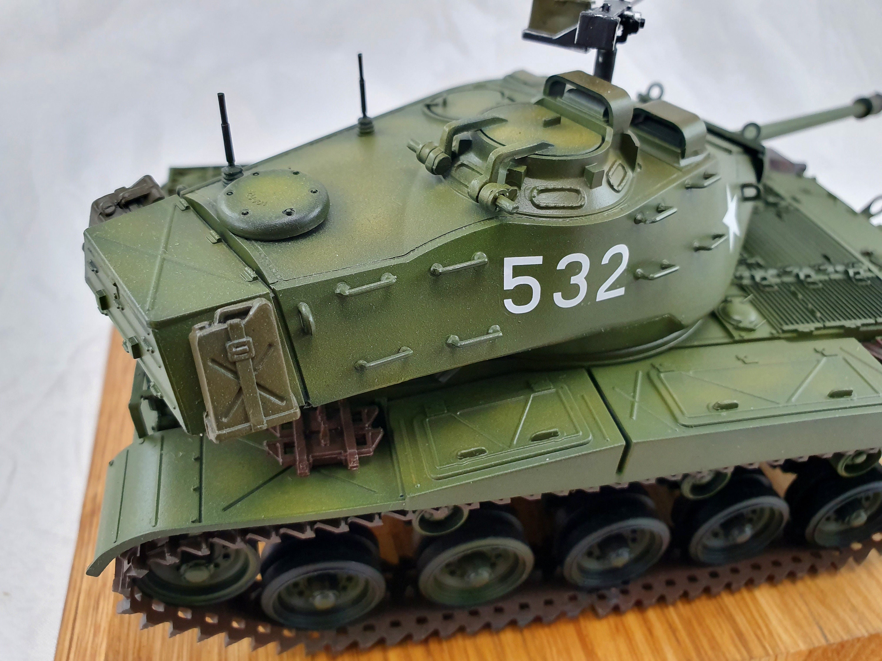 M41 Walker Bulldog 1:35 Scale Model - Etsy