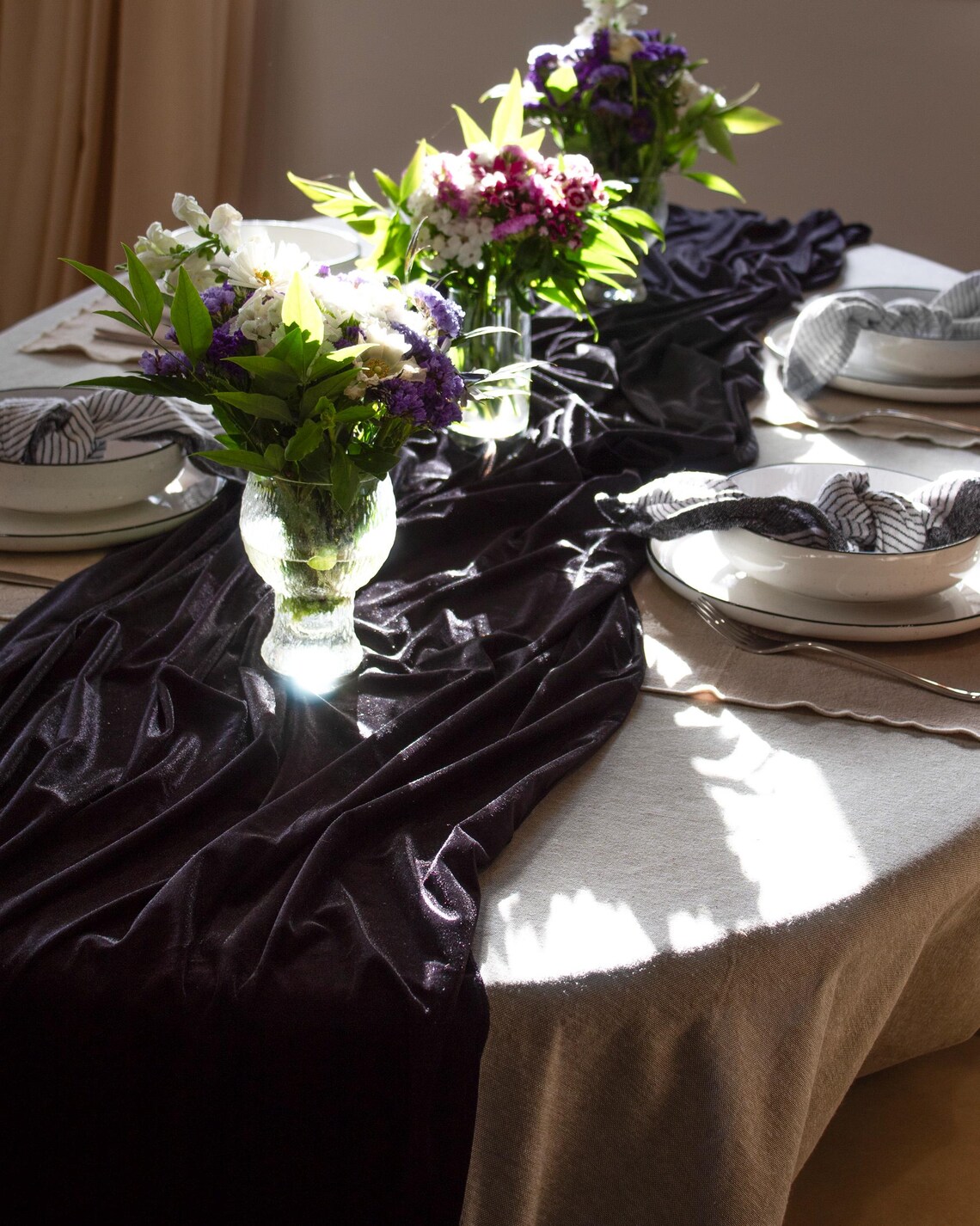 Black Velvet Table Runner – Heavyweight Crushed Velvet for Weddings ...