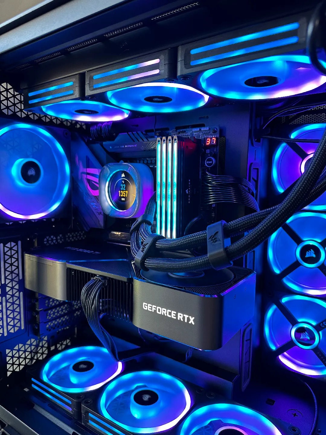 CORSAIR AIO Radiator Tubes Clip, Clean Look - Etsy