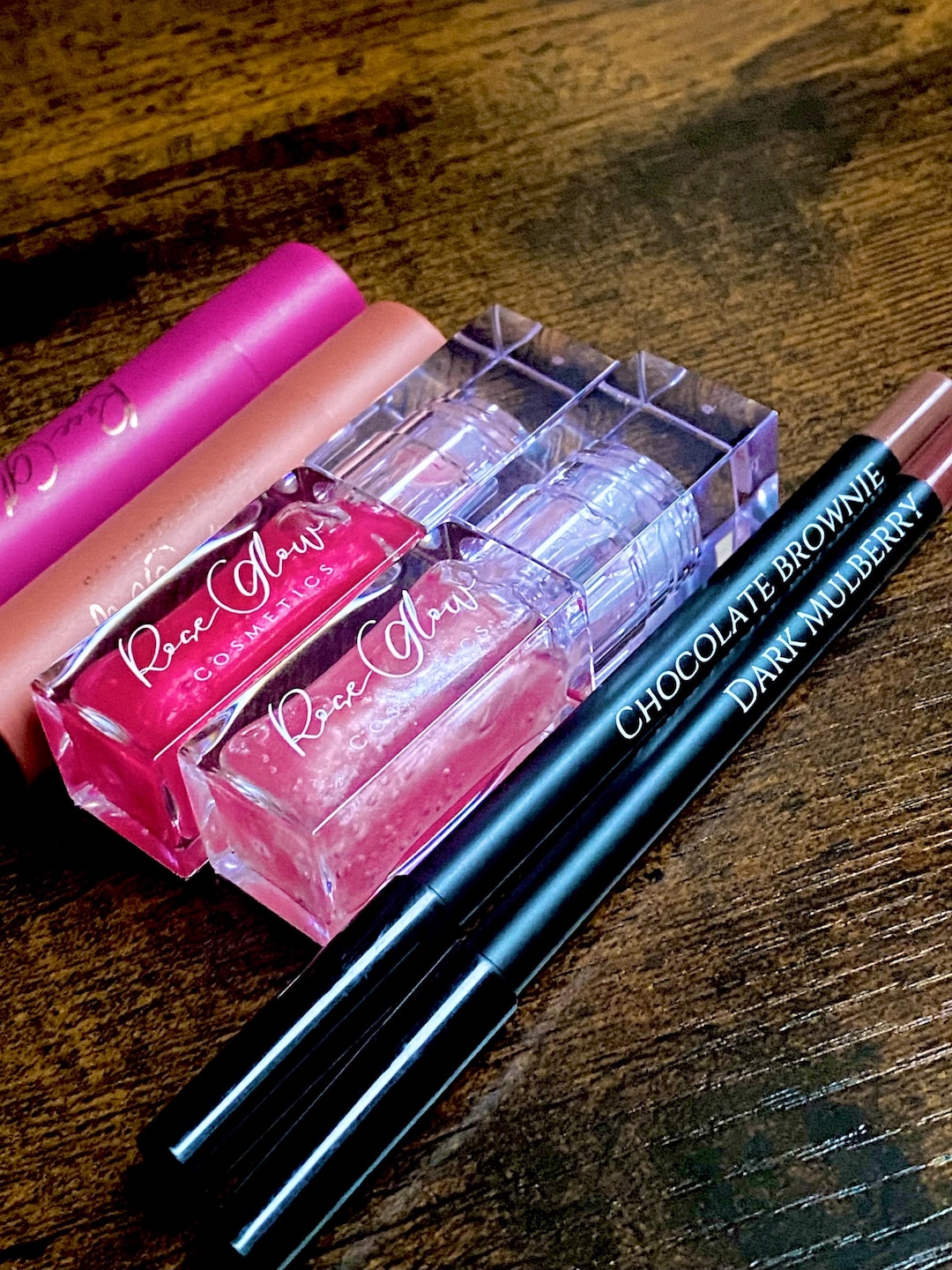 Pout Perfect Lip Kit – Glow Gloss, Sculpt and Shade Cream Lip Liner ...