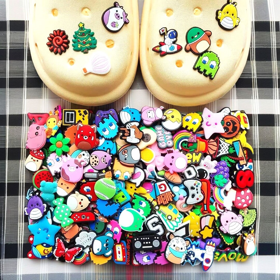 100 Different Styles Croc Shoe Charms Bundle,10-100pcs Croc Jibbitz ...