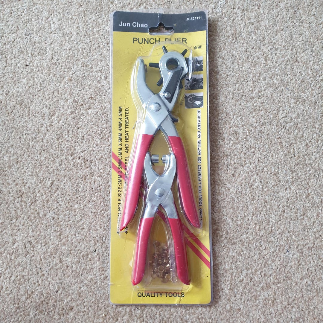 1 Set of Revolving Punch (21cm) & Eyelet Pliers (14cm) With Free Gold ...