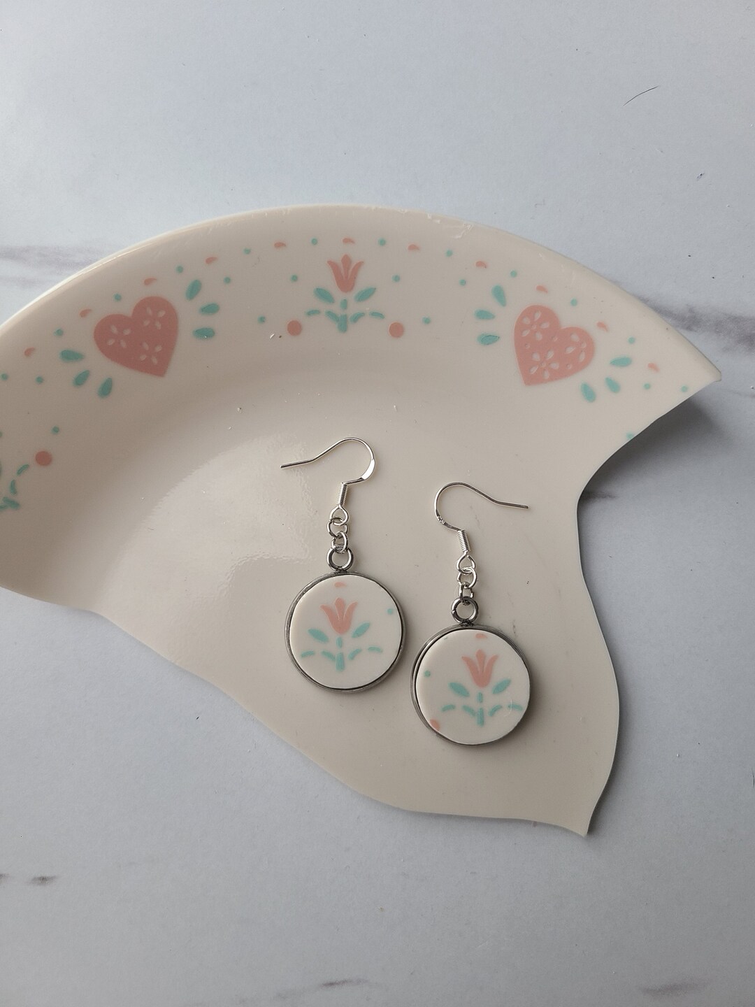 Corelle Forever Yours Country Heart Broken China Plate Dangle Earrings ...