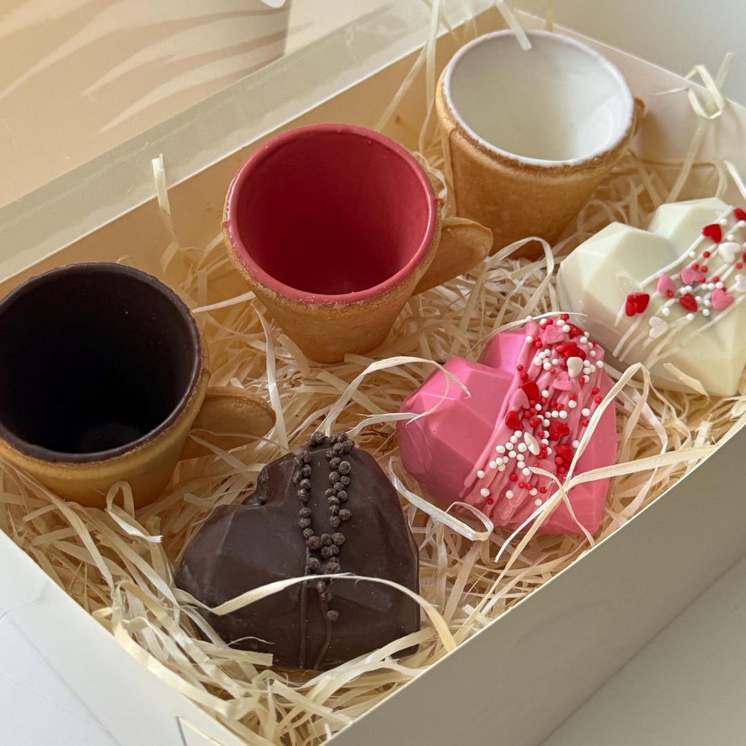 Edible Chocolate Cups & Heart Cocoa Bombs – Kids Birthday Party Favors ...