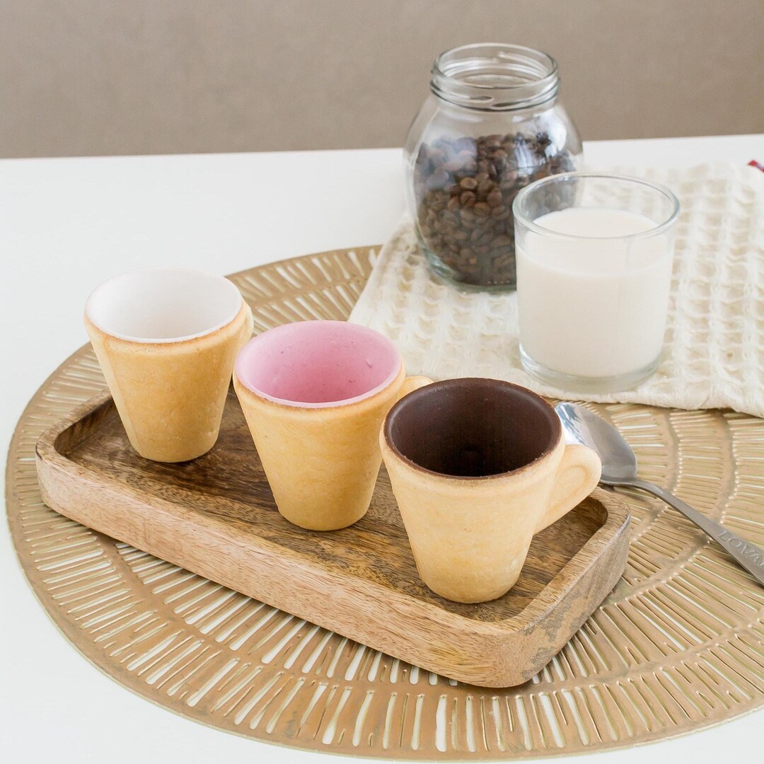 Set of Edible Biscuit Mugs – Chocolate-lined Cookie Cups (black, White ...