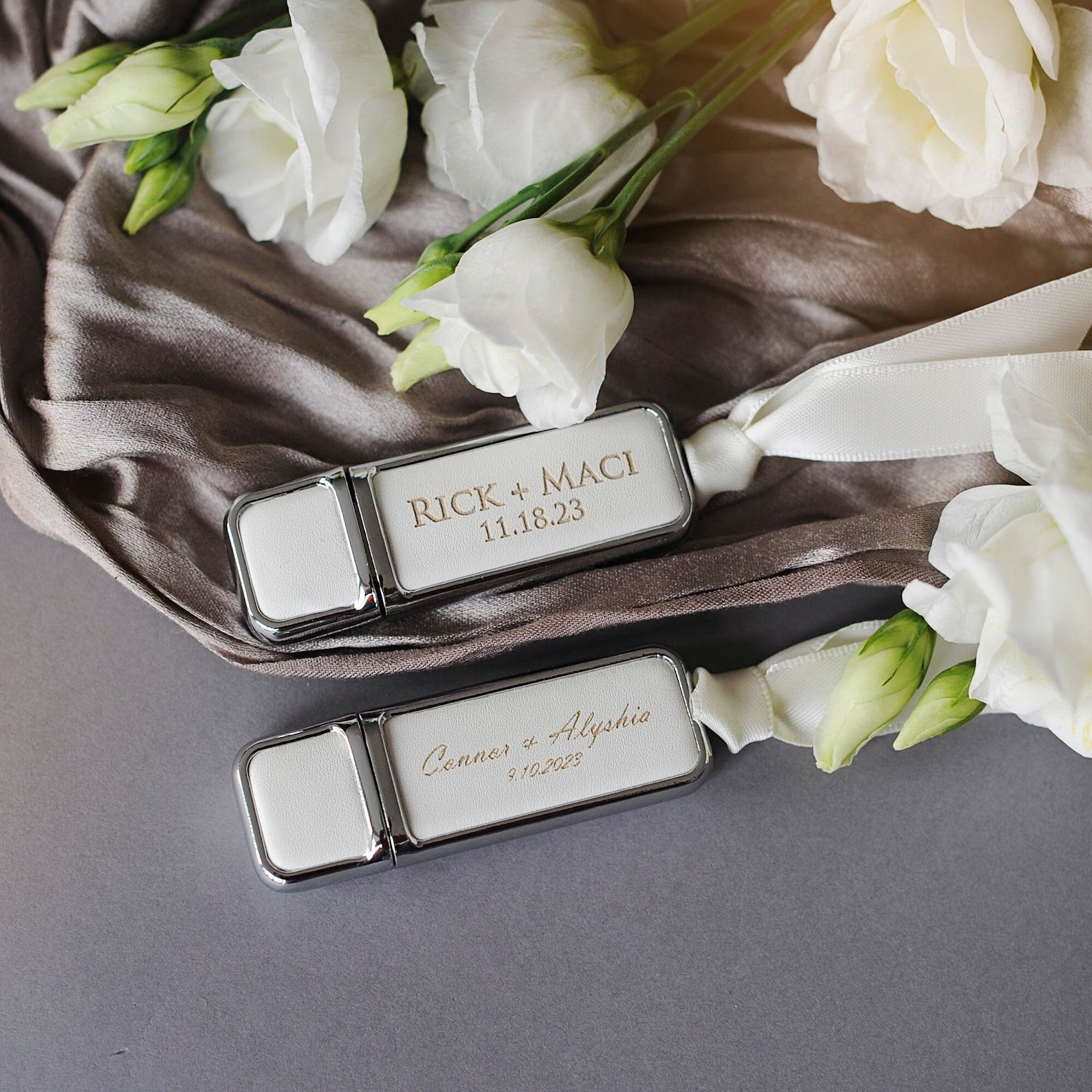 Engraved White Leather USB Drive: Personalized Wedding Flash Drive - Etsy