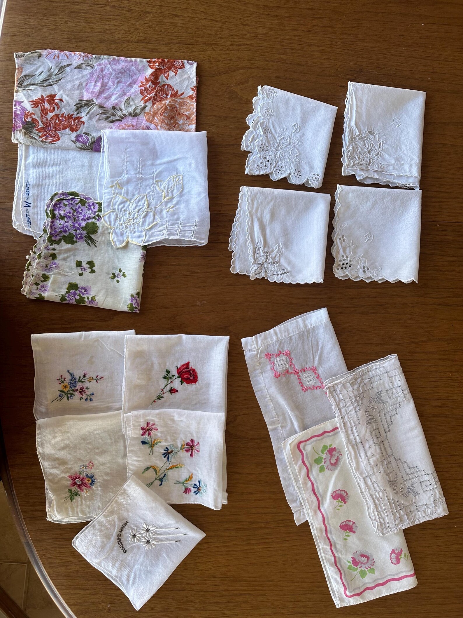 Vintage Hankies, Antique Handkerchiefs, Embroidered and Lace Hankies ...